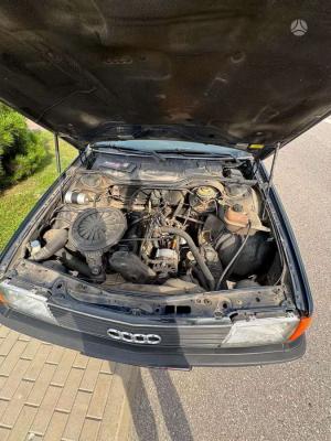 Zils Audi 100 1989 Kauņa, ar dzinēja tilpumu 1.80 L un nobraukumu 340 tūkst. km par 1300 €, foto 16 vietnē AUTOMOTO.COM.LV