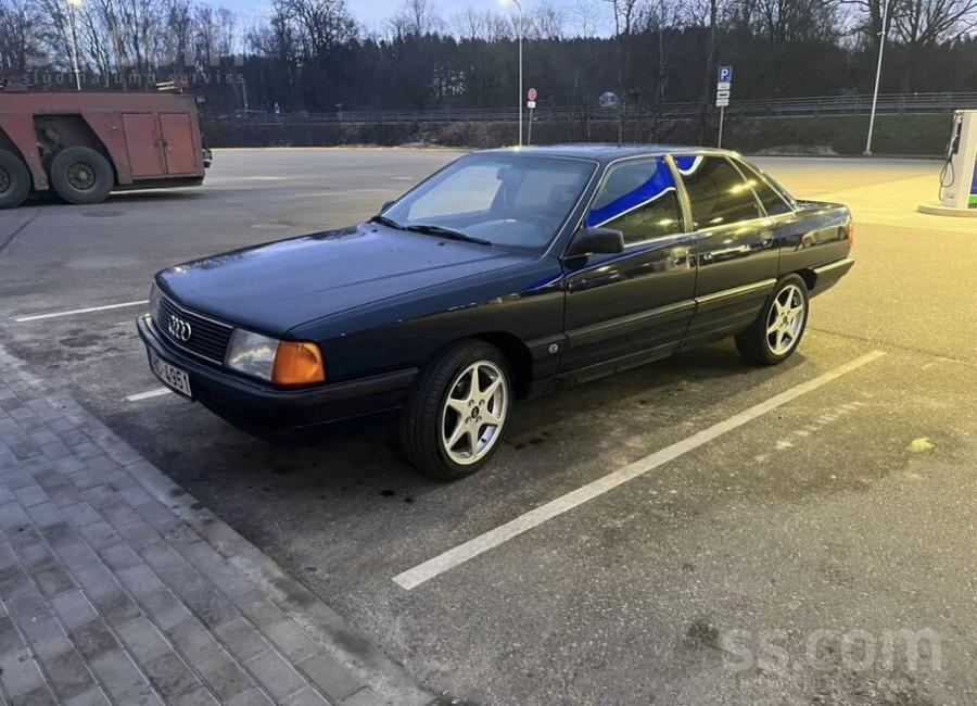 Blue Audi 100 1989 in Valmiera, with an engine capacity of 2.00 L and mileage of 0 thousand km for 2240 €, photo 1 on AUTOMOTO.COM.LV