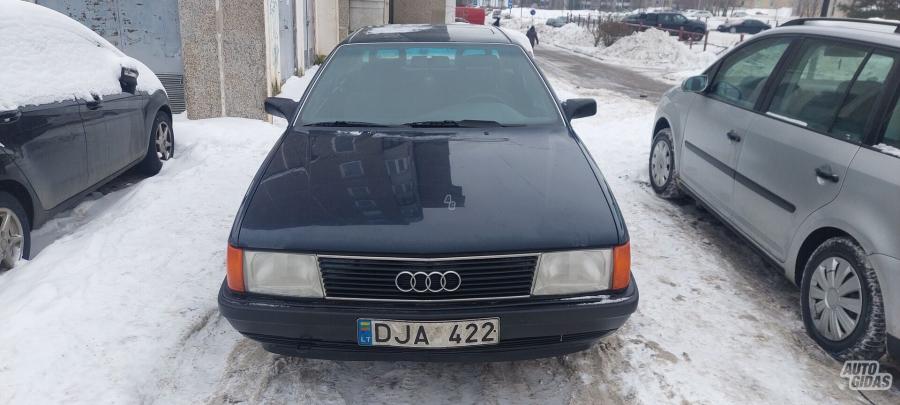 Blue Audi 100 1990 in Vilnius, with an engine capacity of 2.30 L and mileage of 316 thousand km for 2999 €, photo 2 on AUTOMOTO.COM.LV