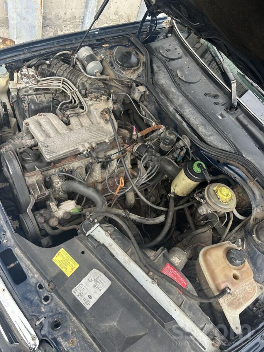 Zils Audi 100 1990 Rīga, ar dzinēja tilpumu 2.00 L un nobraukumu 382 tūkst. km par 2000 €, foto 3 vietnē AUTOMOTO.COM.LV