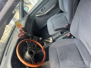Zils Audi 100 1990 Rīga, ar dzinēja tilpumu 2.00 L un nobraukumu 382 tūkst. km par 2000 €, foto 4 vietnē AUTOMOTO.COM.LV