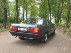 Blue Audi 100 1990 in Riga, with an engine capacity of 2.50 L and mileage of 250 thousand km for 3000 €, photo 4 on AUTOMOTO.COM.LV