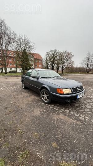 Zils Audi 100 1991 Liepāja, ar dzinēja tilpumu 2.00 L un nobraukumu 206 tūkst. km par 1500 €, foto  vietnē AUTOMOTO.COM.LV