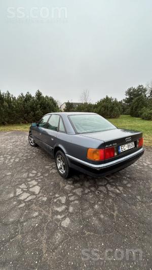 Blue Audi 100 1991 in Liepaja, with an engine capacity of 2.00 L and mileage of 206 thousand km for 1500 €, photo 5 on AUTOMOTO.COM.LV