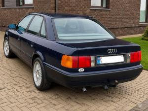 Zils Audi 100 1991 Klaipėda, ar dzinēja tilpumu 1.99 L un nobraukumu 242 tūkst. km par 3900 €, foto 4 vietnē AUTOMOTO.COM.LV