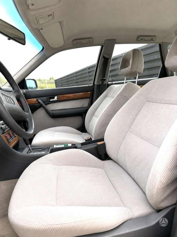 Zils Audi 100 1992 Klaipėda, ar dzinēja tilpumu 2.00 L un nobraukumu 242 tūkst. km par 2950 €, foto 6 vietnē AUTOMOTO.COM.LV