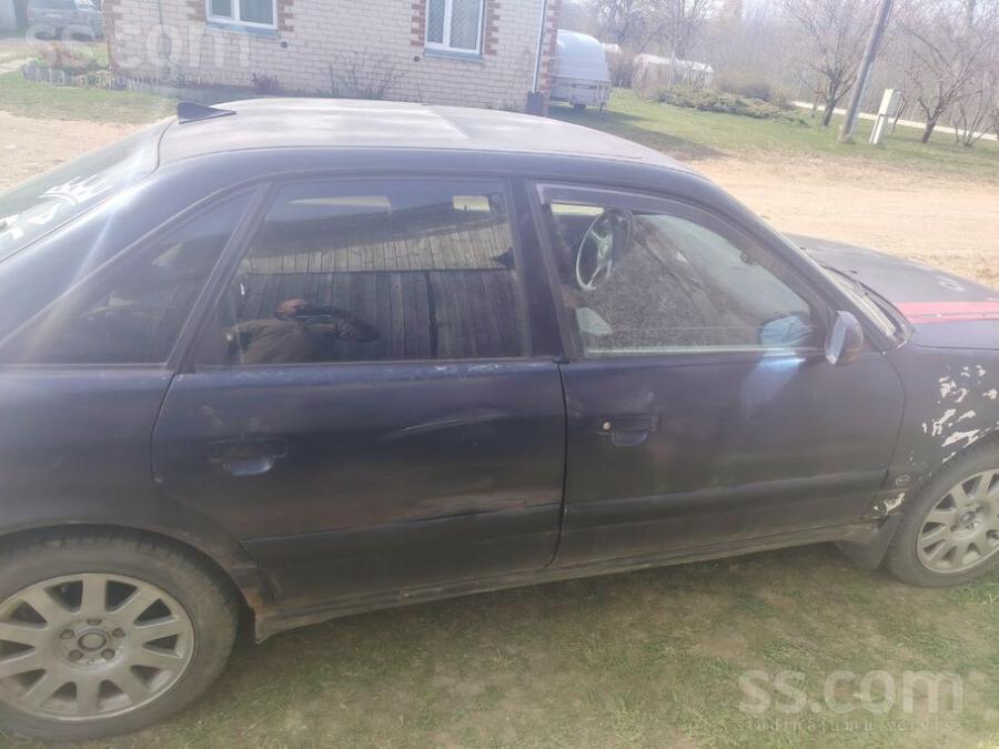 Синий Ауди 100 1993 в Краслава, объемом двигателя 2.50 л и пробегом 420 тыс. км за 600 €, фото 5 на AUTOMOTO.COM.LV