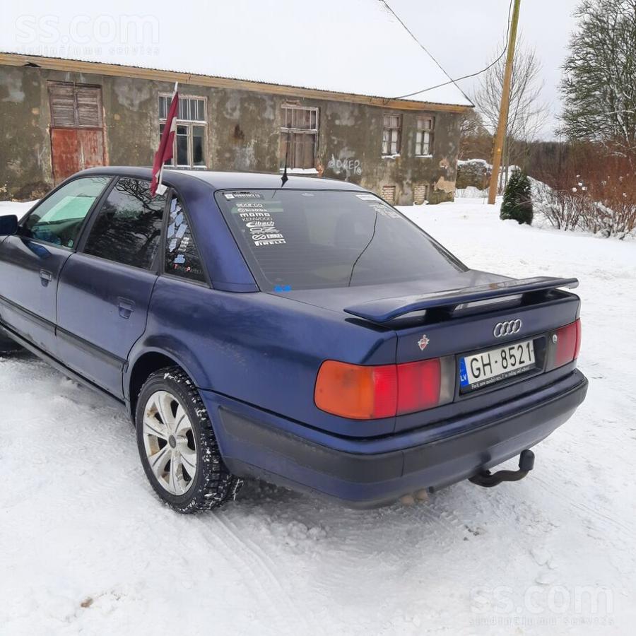 Zils Audi 100 1994 Dobele, ar dzinēja tilpumu 2.50 L un nobraukumu 451 tūkst. km par 1300 €, foto 7 vietnē AUTOMOTO.COM.LV