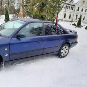 Zils Audi 100 1994 Dobele, ar dzinēja tilpumu 2.50 L un nobraukumu 451 tūkst. km par 1300 €, foto 8 vietnē AUTOMOTO.COM.LV