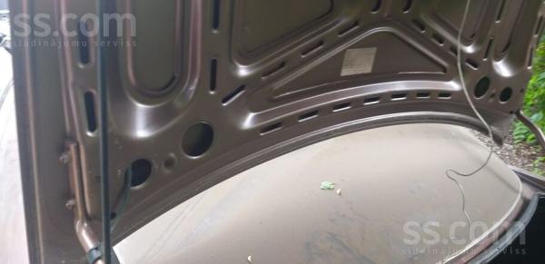 Brūns Audi 100 1983 Rīga, ar dzinēja tilpumu 2.20 L un nobraukumu 200 tūkst. km par 1000 €, foto 5 vietnē AUTOMOTO.COM.LV