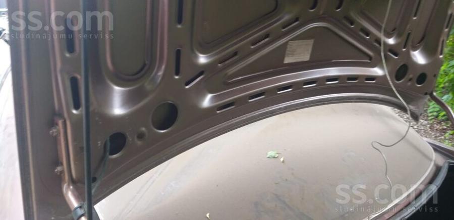 Brūns Audi 100 1983 Rīga, ar dzinēja tilpumu 2.20 L un nobraukumu 200 tūkst. km par 1000 €, foto 6 vietnē AUTOMOTO.COM.LV