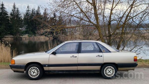 Brūns Audi 100 1986 Rīga, ar dzinēja tilpumu 1.80 L un nobraukumu 0 tūkst. km par 1090 €, foto 4 vietnē AUTOMOTO.COM.LV