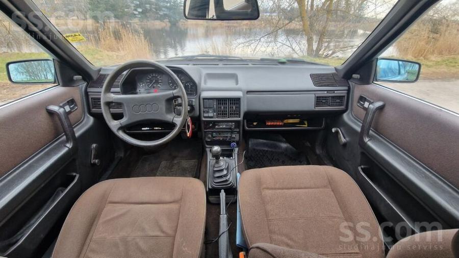 Brown Audi 100 1986 in Riga, with an engine capacity of 1.80 L and mileage of 0 thousand km for 1090 €, photo 16 on AUTOMOTO.COM.LV