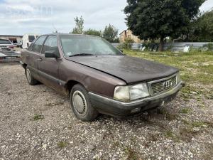 Brown Audi 100 1986 in Daugavpils, with an engine capacity of 2.20 L and mileage of 300 thousand km for 350 €, photo  on AUTOMOTO.COM.LV