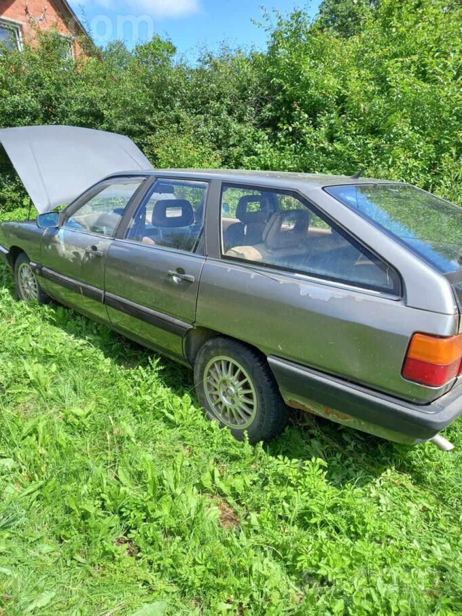 Green Audi 100 1986 in Liepaja, with an engine capacity of 2.30 L and mileage of 0 thousand km for 550 €, photo 1 on AUTOMOTO.COM.LV