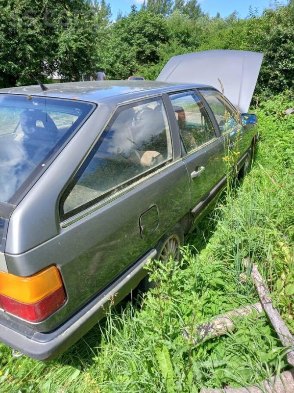 Zaļš Audi 100 1986 Liepāja, ar dzinēja tilpumu 2.30 L un nobraukumu 0 tūkst. km par 550 €, foto 2 vietnē AUTOMOTO.COM.LV