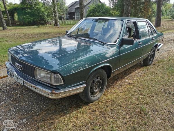 Zaļš Audi 100 1982 Kauņa, ar dzinēja tilpumu 1.60 L un nobraukumu 300 tūkst. km par 1500 €, foto 2 vietnē AUTOMOTO.COM.LV