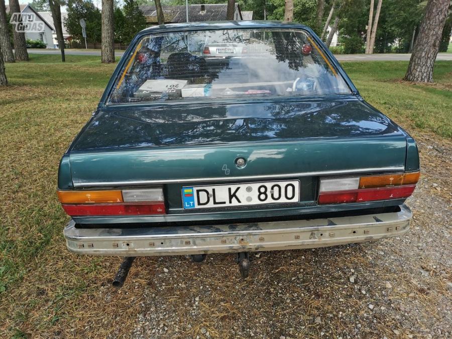 Zaļš Audi 100 1982 Kauņa, ar dzinēja tilpumu 1.60 L un nobraukumu 300 tūkst. km par 1500 €, foto 4 vietnē AUTOMOTO.COM.LV