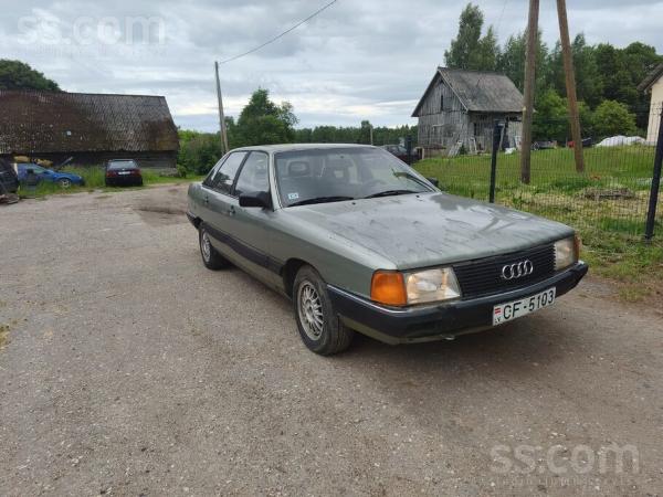 Green Audi 100 1984 in Riga, with an engine capacity of 2.20 L and mileage of 260 thousand km for 950 €, photo 1 on AUTOMOTO.COM.LV