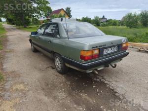 Zaļš Audi 100 1984 Rīga, ar dzinēja tilpumu 2.20 L un nobraukumu 260 tūkst. km par 950 €, foto 4 vietnē AUTOMOTO.COM.LV