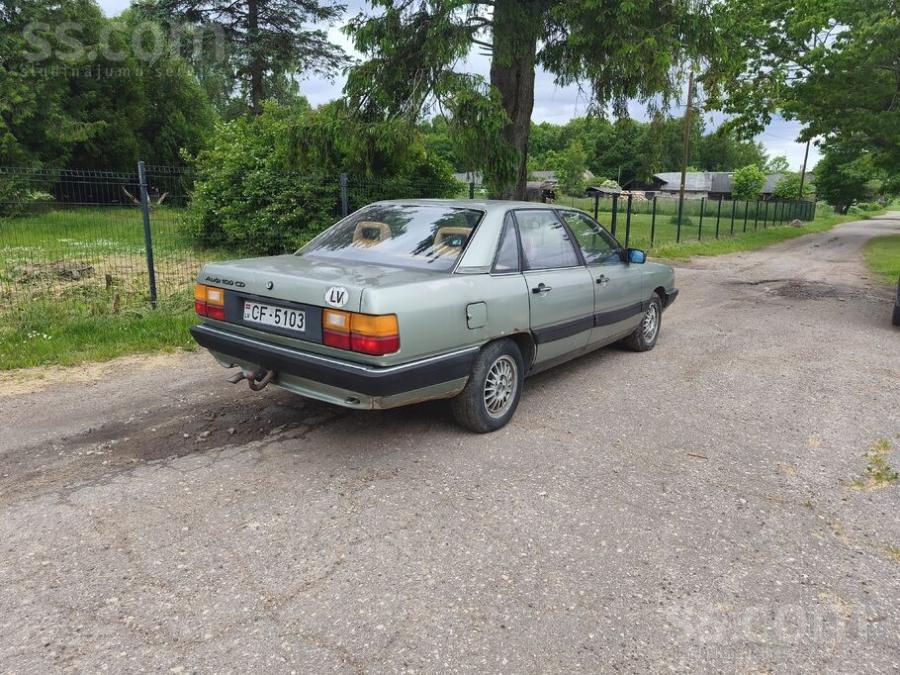 Zaļš Audi 100 1984 Rīga, ar dzinēja tilpumu 2.20 L un nobraukumu 260 tūkst. km par 950 €, foto 5 vietnē AUTOMOTO.COM.LV