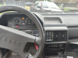 Zaļš Audi 100 1984 Rīga, ar dzinēja tilpumu 2.20 L un nobraukumu 260 tūkst. km par 950 €, foto 7 vietnē AUTOMOTO.COM.LV
