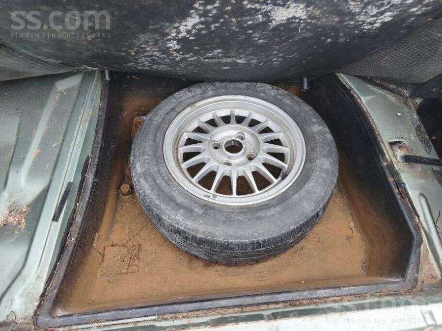Zaļš Audi 100 1984 Rīga, ar dzinēja tilpumu 2.20 L un nobraukumu 260 tūkst. km par 950 €, foto 9 vietnē AUTOMOTO.COM.LV