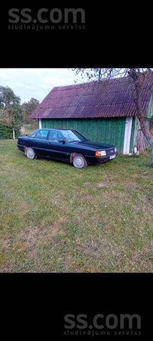 Зеленый Ауди 100 1988 в Краслава, объемом двигателя 1.80 л и пробегом 242 тыс. км за 1000 €, фото 10 на AUTOMOTO.COM.LV