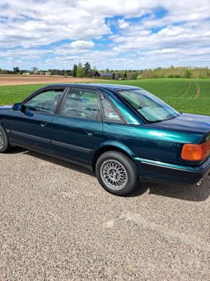 Green Audi 100 1993 in Saldus, with an engine capacity of 2.50 L and mileage of 345 thousand km for 1750 €, photo 5 on AUTOMOTO.COM.LV