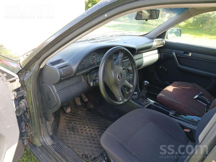 Zaļš Audi 100 1994 Limbaži, ar dzinēja tilpumu 2.30 L un nobraukumu 294 tūkst. km par 600 €, foto 7 vietnē AUTOMOTO.COM.LV