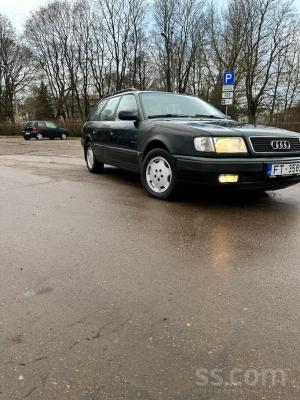 Zaļš Audi 100 1992 Rīga, ar dzinēja tilpumu 2.80 L un nobraukumu 213 tūkst. km par 1600 €, foto  vietnē AUTOMOTO.COM.LV