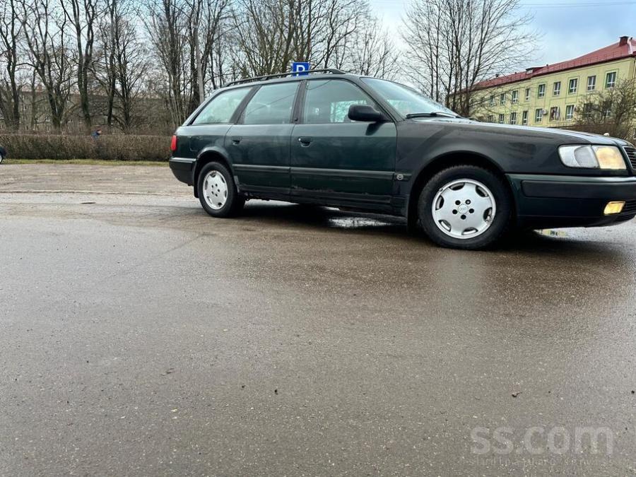 Green Audi 100 1992 in Riga, with an engine capacity of 2.80 L and mileage of 214 thousand km for 1350 €, photo 2 on AUTOMOTO.COM.LV