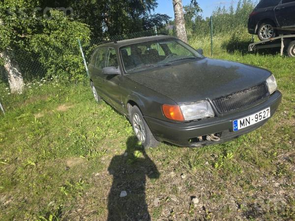 Green Audi 100 1992 in Ventspils, with an engine capacity of 2.30 L and mileage of 550 thousand km for 1250 €, photo 1 on AUTOMOTO.COM.LV
