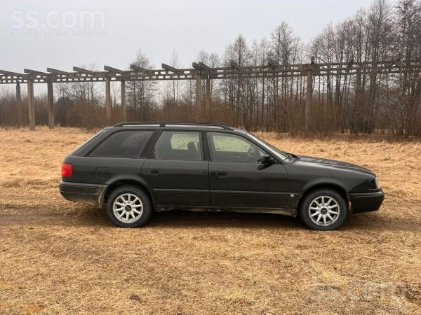 Green Audi 100 1992 in Ventspils, with an engine capacity of 2.30 L and mileage of 550 thousand km for 1250 €, photo 2 on AUTOMOTO.COM.LV
