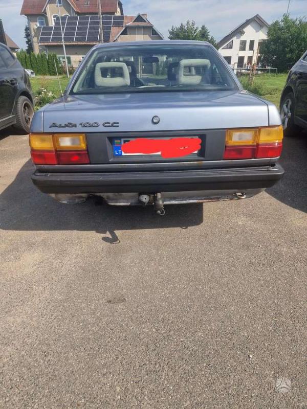 Grey Audi 100 1984 in Klaipeda, with an engine capacity of 1.78 L and mileage of 260 thousand km for 950 €, photo 4 on AUTOMOTO.COM.LV