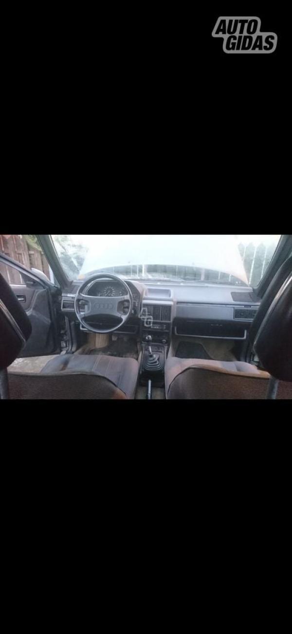 Grey Audi 100 1986 in Vilnius, with an engine capacity of 1.80 L and mileage of 175 thousand km for 590 €, photo 5 on AUTOMOTO.COM.LV