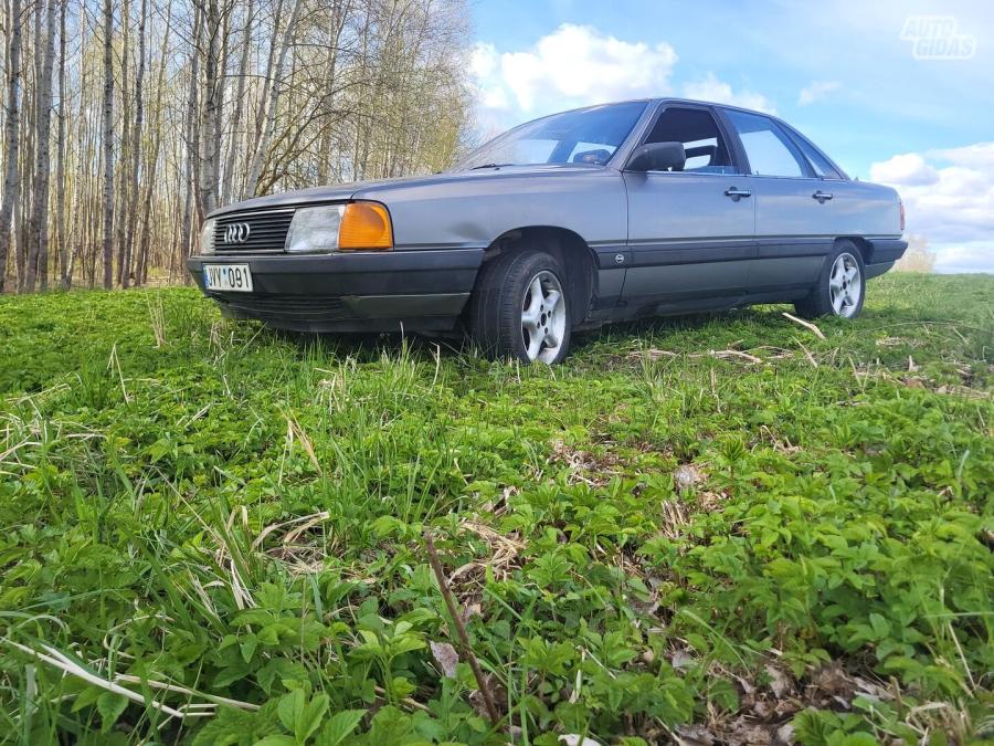Серый Ауди 100 1986 в Вильнюс, объемом двигателя 1.80 л и пробегом 175 тыс. км за 590 €, фото 20 на AUTOMOTO.COM.LV