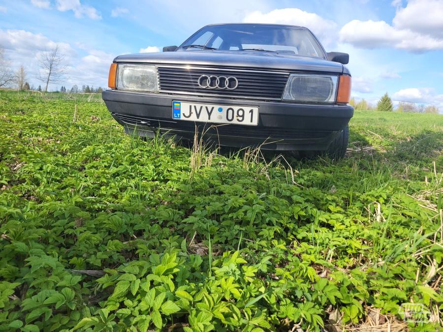Серый Ауди 100 1986 в Вильнюс, объемом двигателя 1.80 л и пробегом 175 тыс. км за 590 €, фото 21 на AUTOMOTO.COM.LV