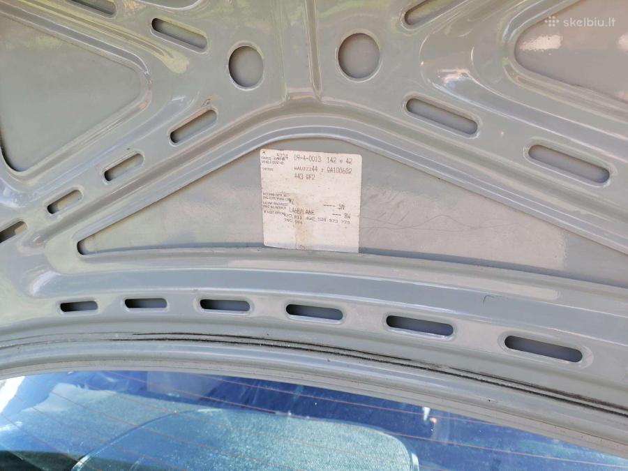 Grey Audi 100 1986 in Kelme, with an engine capacity of 2.20 L and mileage of 277 thousand km for 950 €, photo 12 on AUTOMOTO.COM.LV