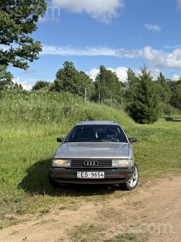 Серый Ауди 100 1986 в Алуксне, объемом двигателя 2.50 л и пробегом 360 тыс. км за 2500 €, фото 2 на AUTOMOTO.COM.LV
