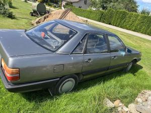Grey Audi 100 1986 in Kretinga, with an engine capacity of 1.80 L and mileage of 282 thousand km for 1300 €, photo 3 on AUTOMOTO.COM.LV