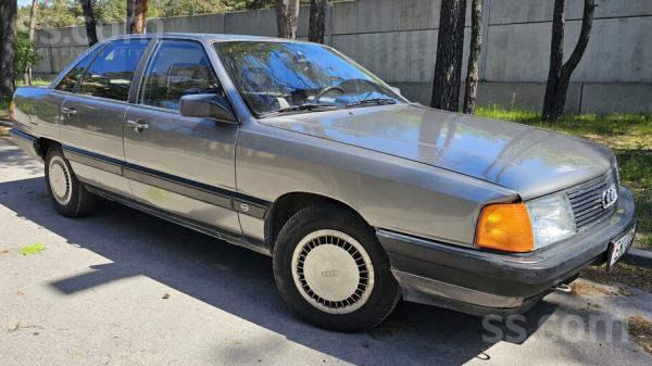 Grey Audi 100 1987 in Riga, with an engine capacity of 2.00 L and mileage of 214 thousand km for 1600 €, photo 6 on AUTOMOTO.COM.LV
