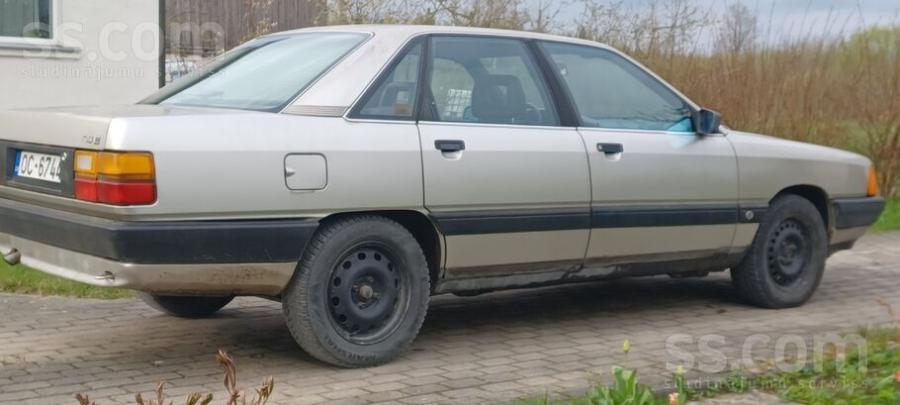 Серый Ауди 100 1988 в Тукумс, объемом двигателя 2.00 л и пробегом 228 тыс. км за 900 €, фото 6 на AUTOMOTO.COM.LV