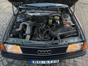 Pelēks Audi 100 1989 Rīga, ar dzinēja tilpumu 2.20 L un nobraukumu 258 tūkst. km par 1650 €, foto 11 vietnē AUTOMOTO.COM.LV