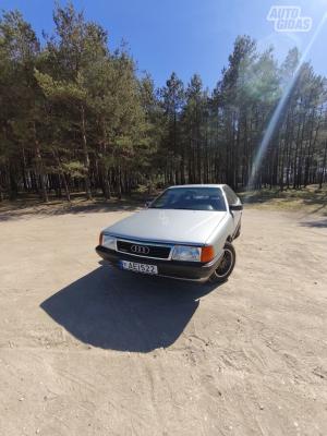 Grey Audi 100 1989 in Klaipeda, with an engine capacity of 18.00 L and mileage of 400 thousand km for 2000 €, photo 10 on AUTOMOTO.COM.LV