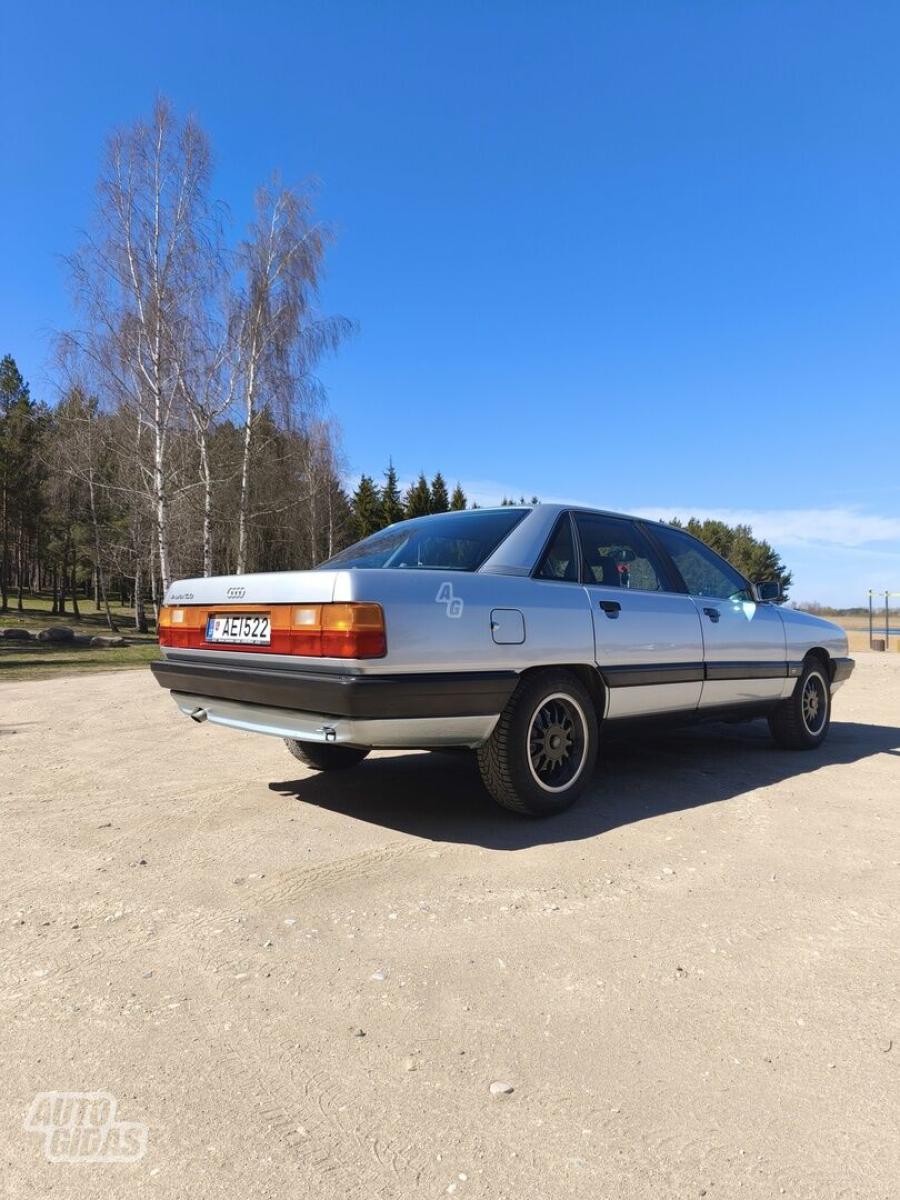 Grey Audi 100 1989 in Klaipeda, with an engine capacity of 18.00 L and mileage of 400 thousand km for 2000 €, photo 11 on AUTOMOTO.COM.LV