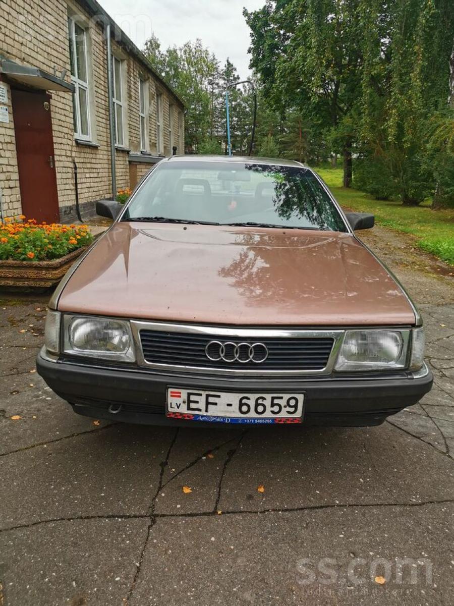 Pelēks Audi 100 1989 Daugavpils, ar dzinēja tilpumu 1.80 L un nobraukumu 301 tūkst. km par 1250 €, foto 8 vietnē AUTOMOTO.COM.LV
