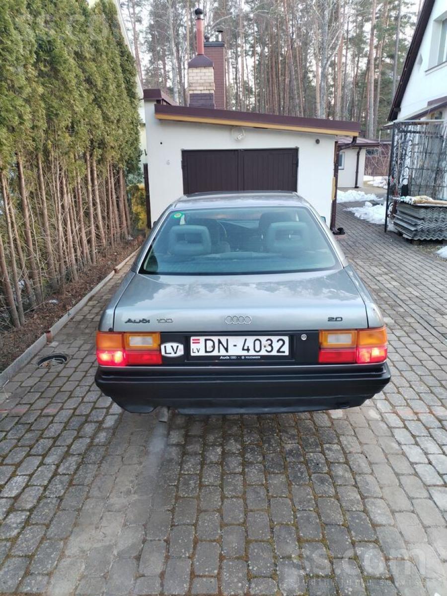 Grey Audi 100 1990 in Jurmala, with an engine capacity of 2.00 L and mileage of 378 thousand km for 1999 €, photo 6 on AUTOMOTO.COM.LV