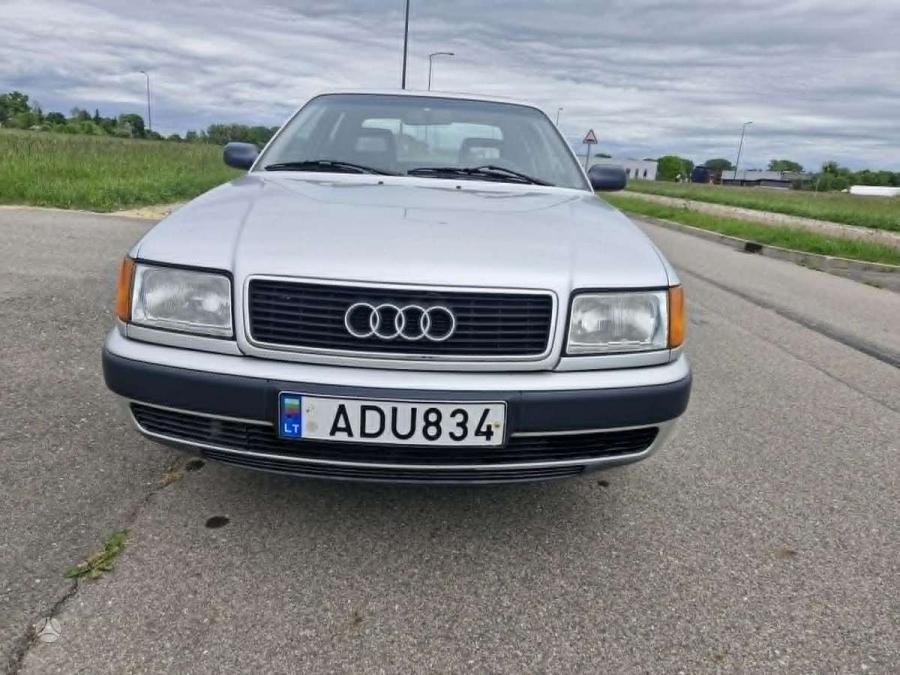 Pelēks Audi 100 1991 Kauņa, ar dzinēja tilpumu 1.98 L un nobraukumu 256 tūkst. km par 1800 €, foto 6 vietnē AUTOMOTO.COM.LV