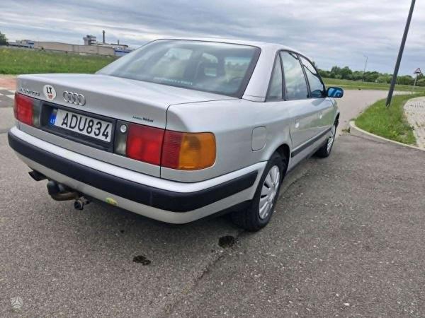 Grey Audi 100 1991 in Kaunas, with an engine capacity of 1.98 L and mileage of 256 thousand km for 1800 €, photo 8 on AUTOMOTO.COM.LV